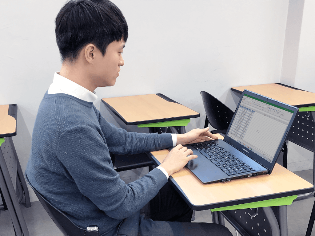 반복적인 업무 처리와 효과적인 엑셀 활용을 위해 엑셀 Vba 강의를 수강하신 김문규님